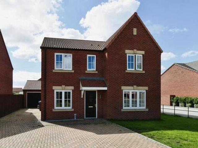 4 Bedroom Detached House For Sale In York