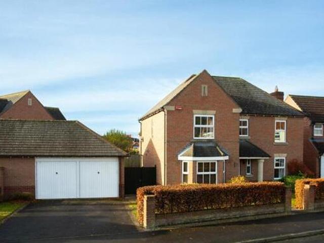 4 Bedroom Detached House For Sale In York, North Yorkshire