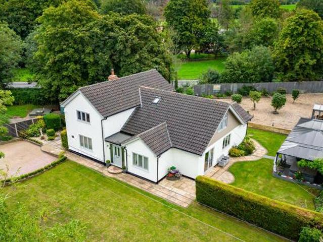 4 Bedroom Detached House For Sale In Yaxley, Eye