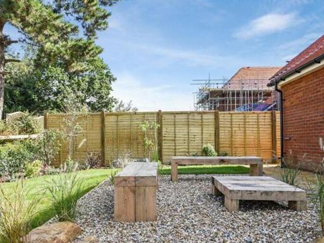 4 Bedroom Detached House For Sale In Yapton