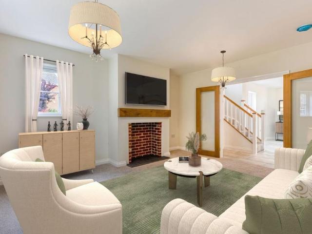 4 bedroom detached house to rent