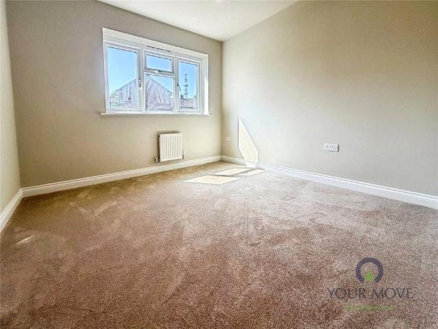 4 bedroom detached house to rent