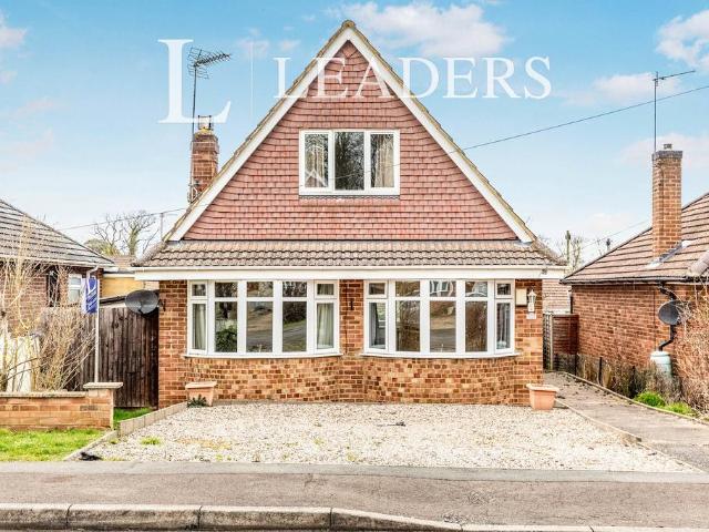 4 bedroom detached house to rent