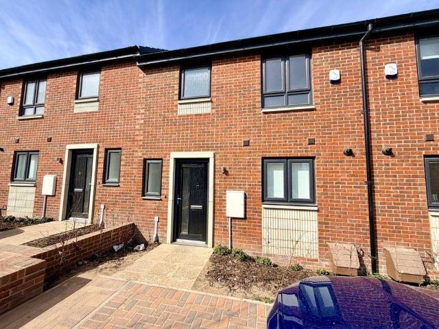 3 bedroom terraced house to rent