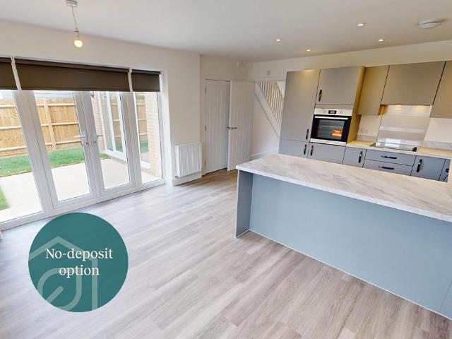 4 bedroom detached house to rent