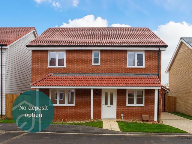 4 bedroom detached house to rent