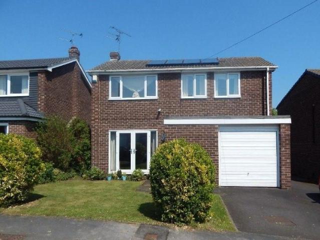 4 bedroom detached house to rent
