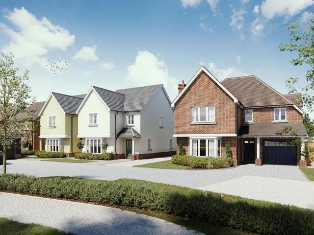 4 bedroom detached house to rent
