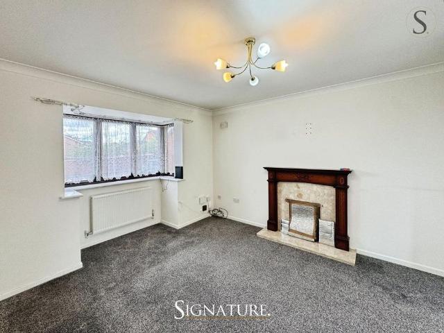 4 bedroom detached house to rent