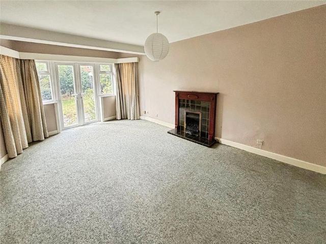 4 bedroom detached house to rent