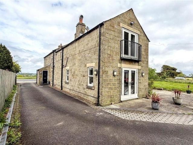 4 bedroom detached house to rent