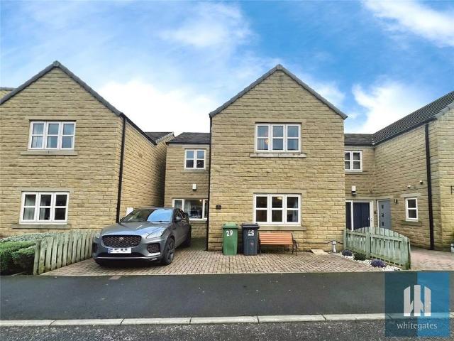 4 bedroom detached house to rent