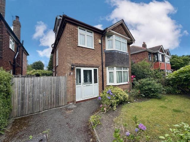 4 bedroom detached house to rent