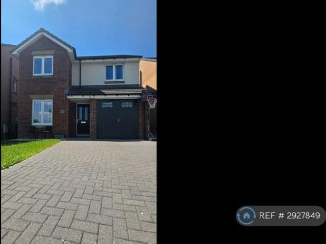 4 bedroom detached house to rent