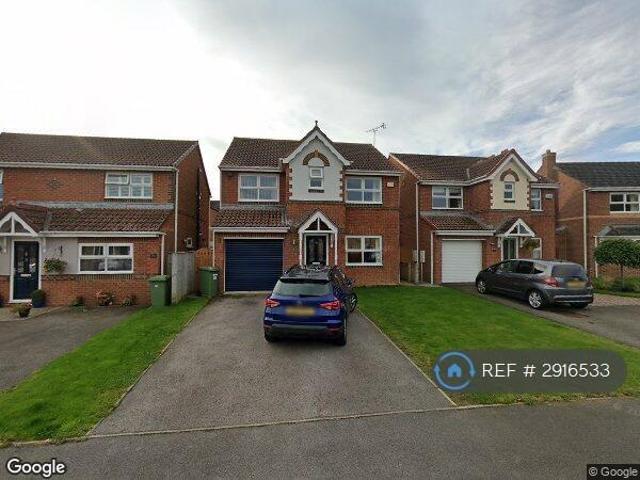 4 bedroom detached house to rent