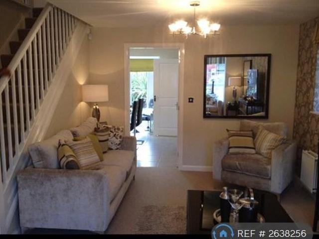 3 bedroom detached house to rent