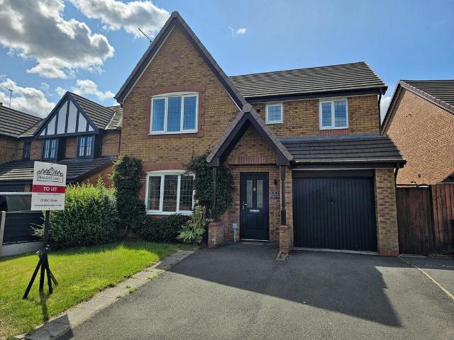 4 bedroom detached house to rent