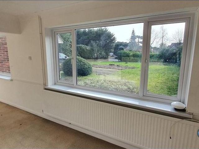 4 bedroom detached house to rent