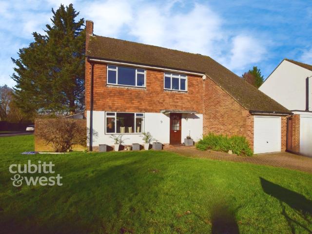 4 bedroom detached house to rent