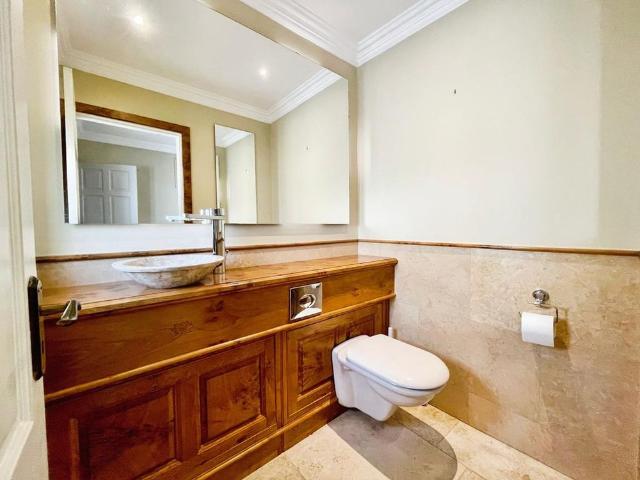 4 bedroom detached house to rent