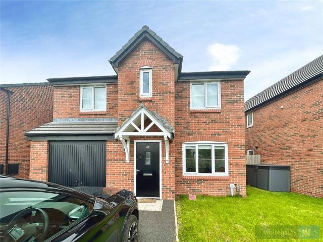 4 bedroom detached house to rent