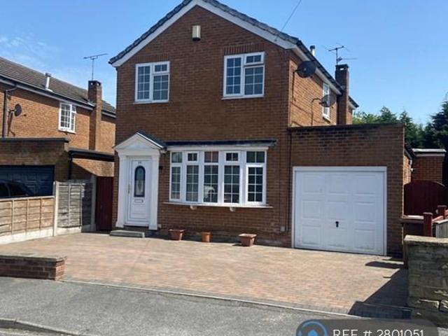 4 bedroom detached house to rent