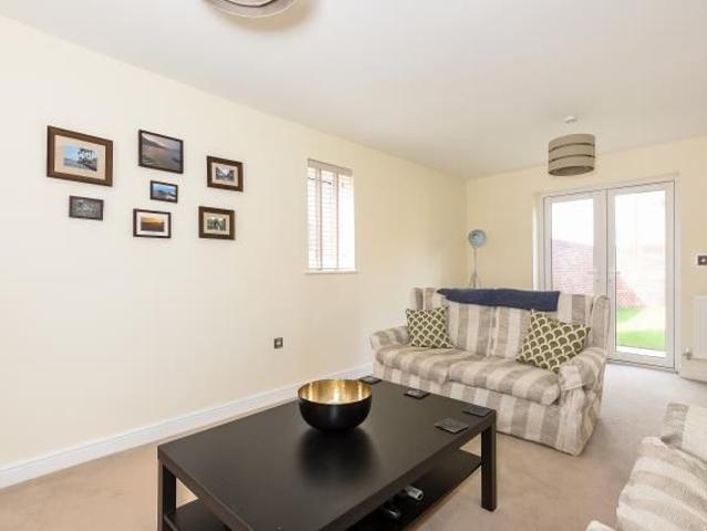 4 bedroom detached house to rent