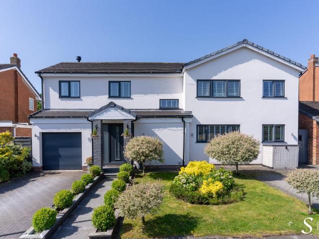 4 bedroom detached house to rent