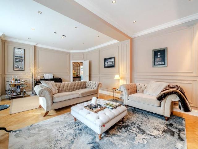 4 bedroom detached house to rent
