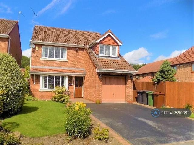 4 bedroom detached house to rent
