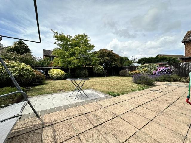 4 bedroom detached house to rent