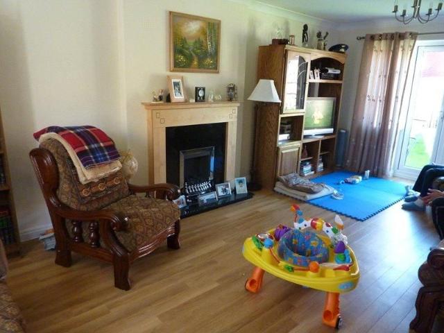 4 bedroom detached house to rent