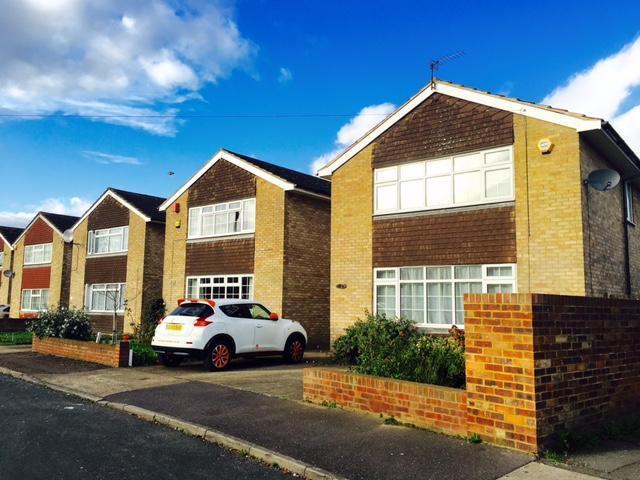 4 bedroom detached house to rent