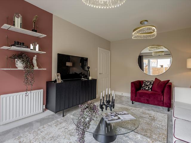 4 bedroom detached house to rent