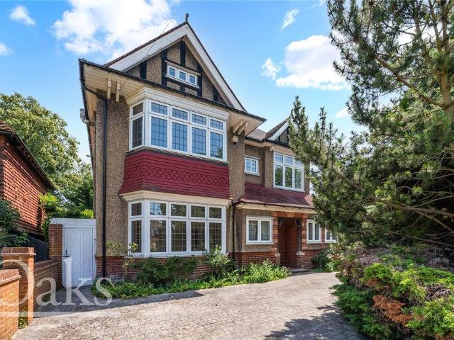 4 bedroom detached house to rent