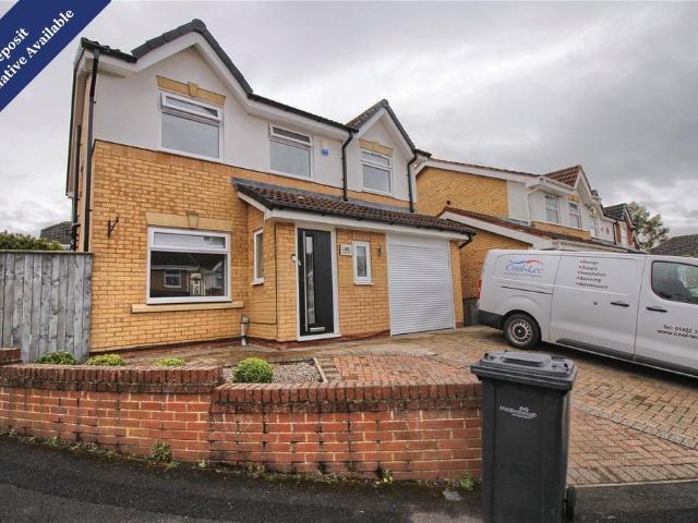 4 bedroom detached house to rent