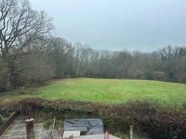4 bedroom detached house to rent