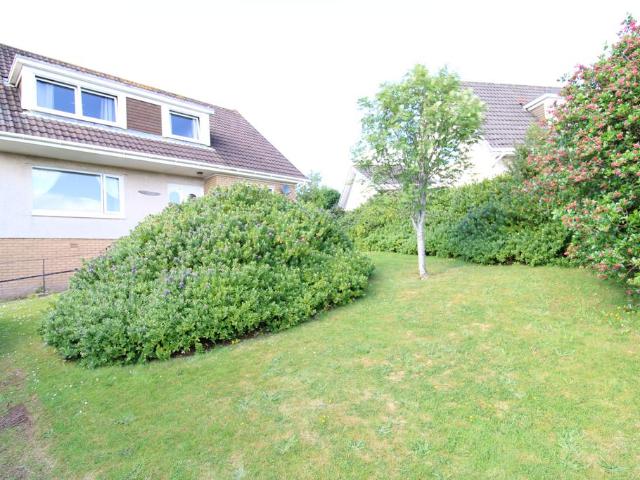 4 bedroom detached house to rent