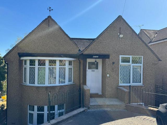 4 bedroom detached house to rent