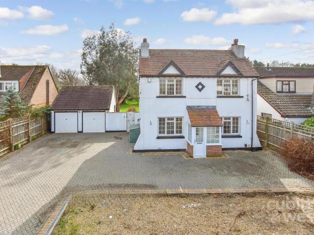 4 bedroom detached house to rent