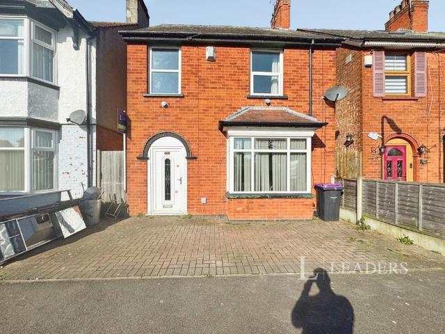 4 bedroom detached house to rent