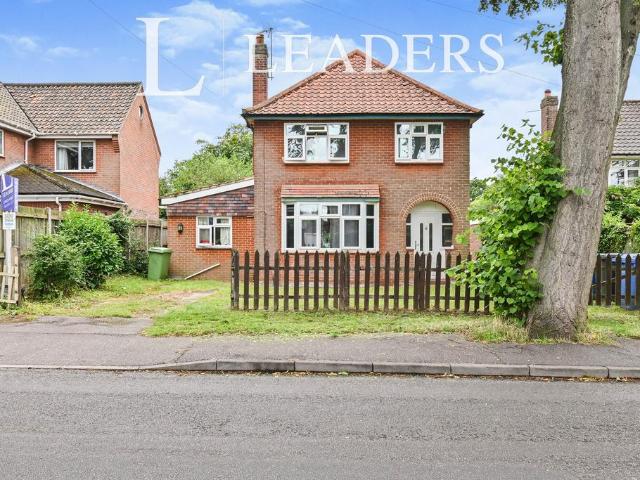 4 bedroom detached house to rent