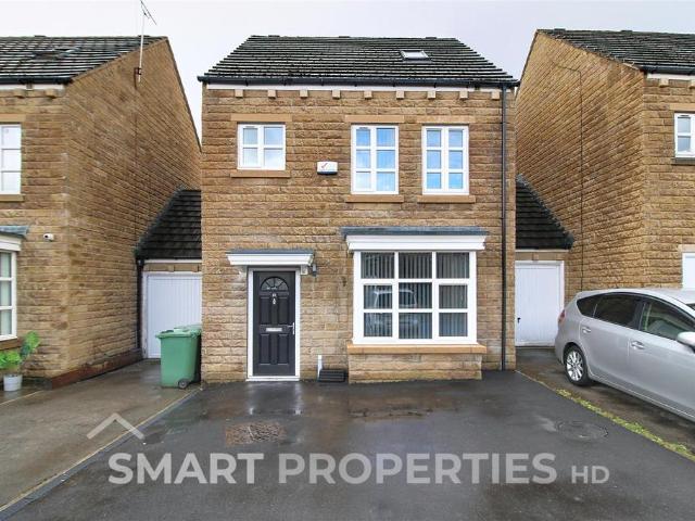 4 bedroom detached house to rent