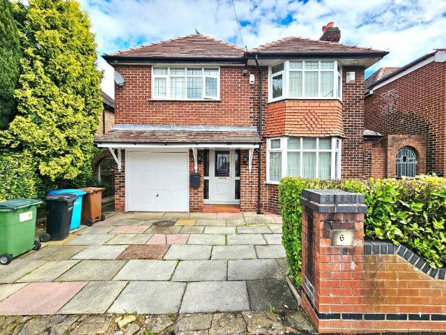 4 bedroom detached house to rent