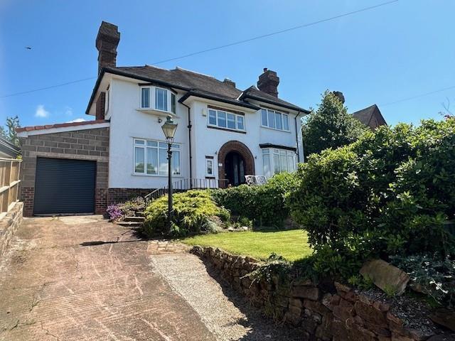 4 bedroom detached house to rent