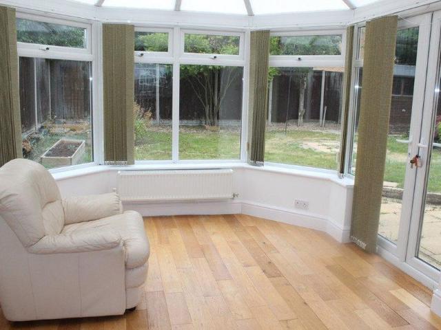 4 bedroom detached house to rent