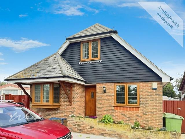 4 bedroom detached house to rent