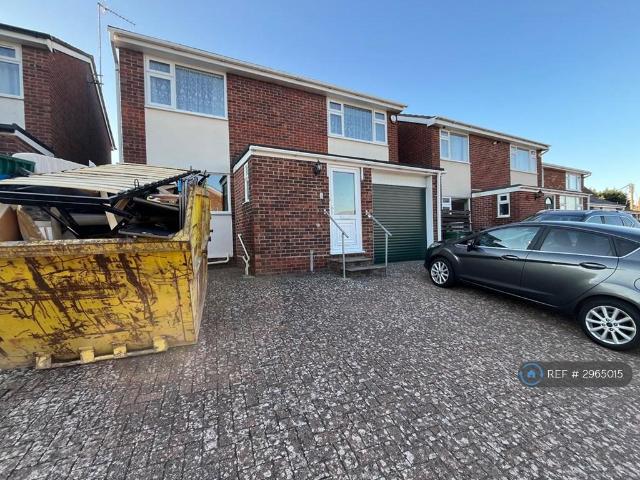 4 bedroom detached house to rent