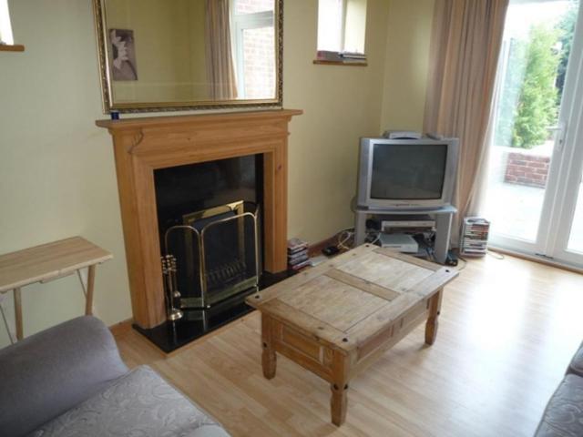 4 bedroom detached house to rent