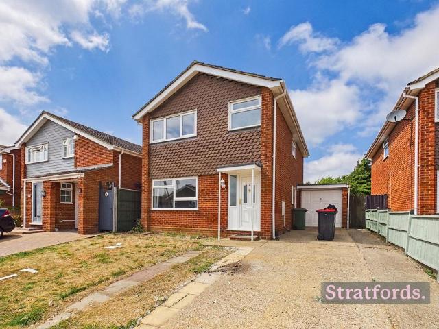 4 bedroom detached house to rent